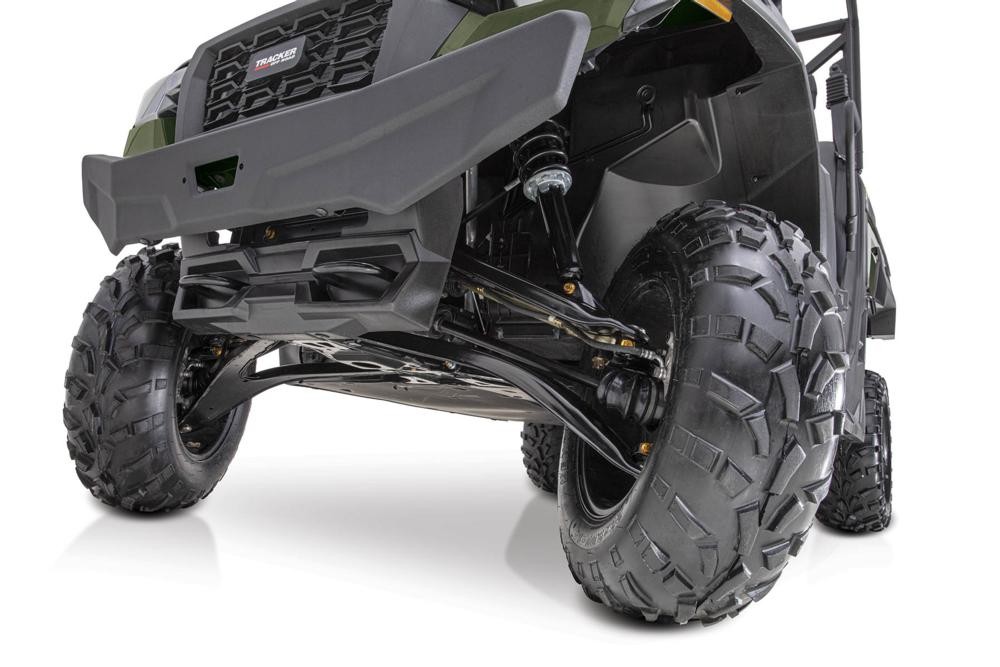 800SX Side By Side - TRACKER Off Road