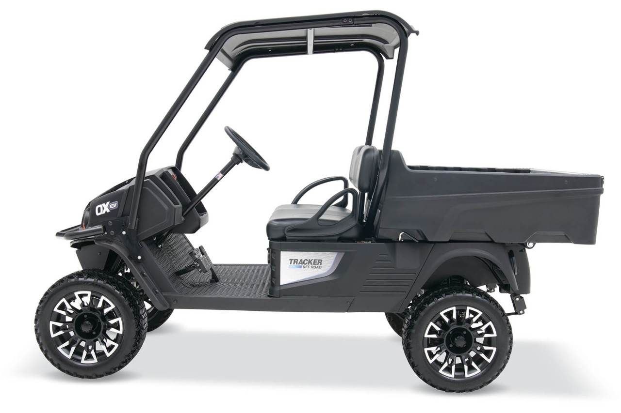 Ox EV Side by Side - TRACKER Off Road
