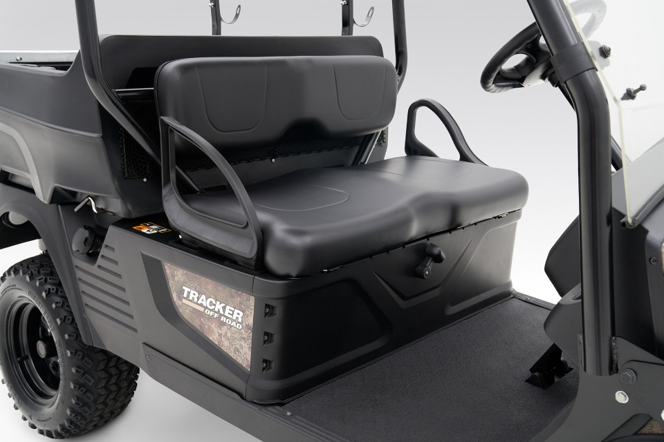 OX400 Side By Side - TRACKER Off Road