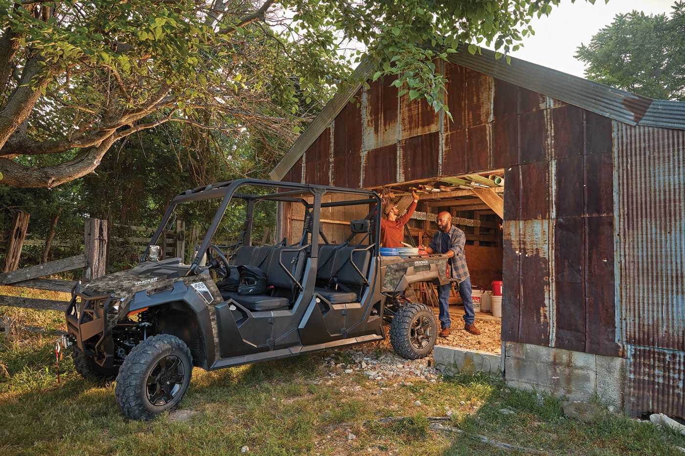 Side by Side Utility Vehicles | TRACKER Off Road