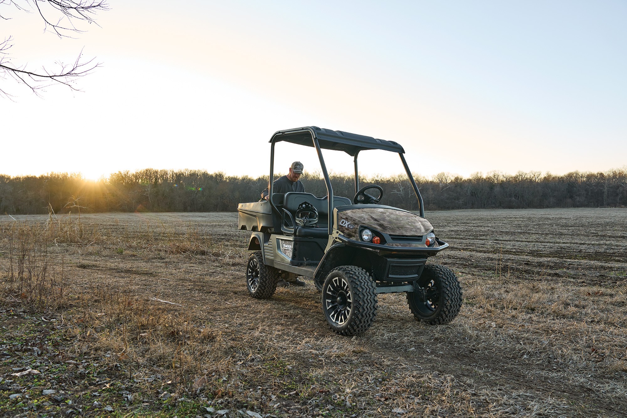 Ox EV Side by Side - TRACKER Off Road